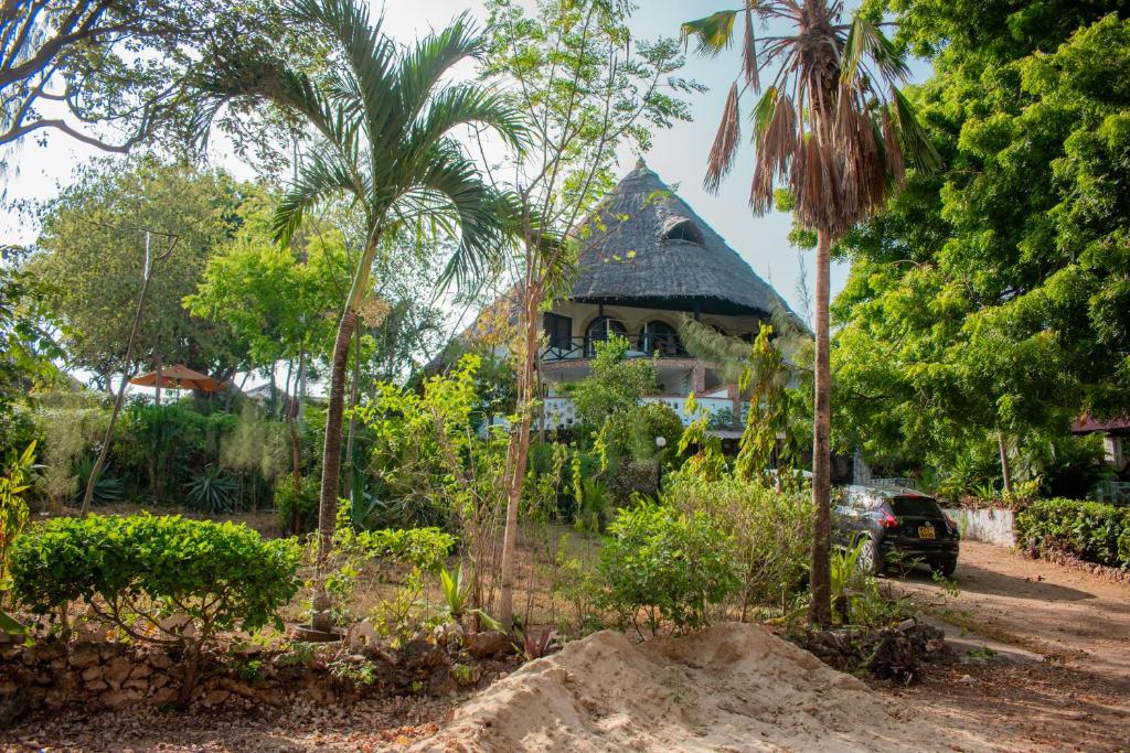 Coastal cottage, Ukunda (updated prices 2026)