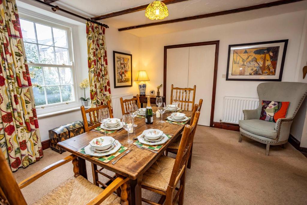 Hall House St Florence