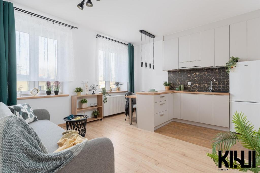 Sanocka spot, Hospital Kopernika, Łódź (updated prices 2025)