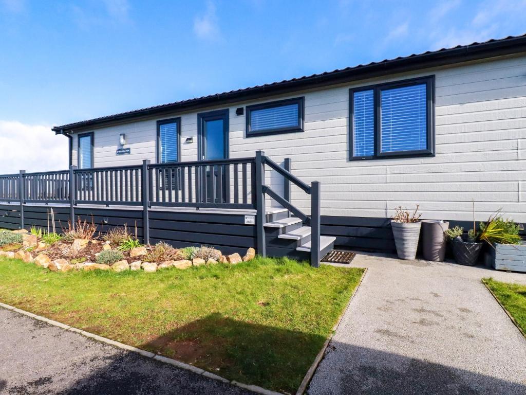 Holywell View 19, Cubert (updated prices 2025)