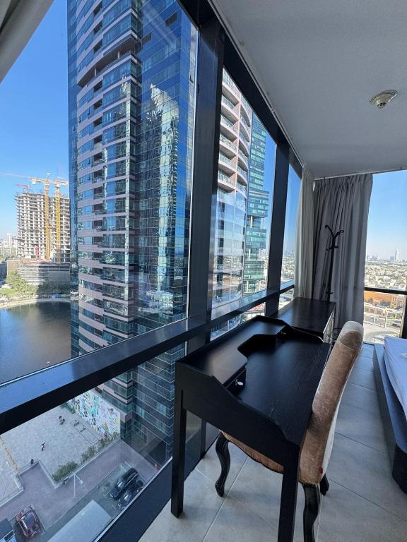 Click Stay - JLT - 2 Bedroom & Balcony Lakes View Entire Apartment -SS ...