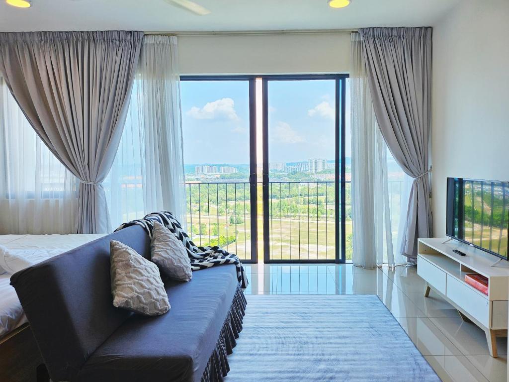 Minimalist Trefoil studio Setia Alam linked bridge to SCCC and SCM for ...