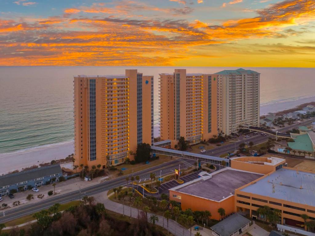 Splash Beach Resort by Panhandle Getaways, Panama City Beach (updated ...