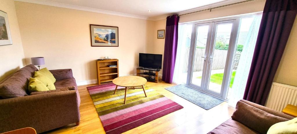 Nampara Row, Perranporth (updated prices 2025)