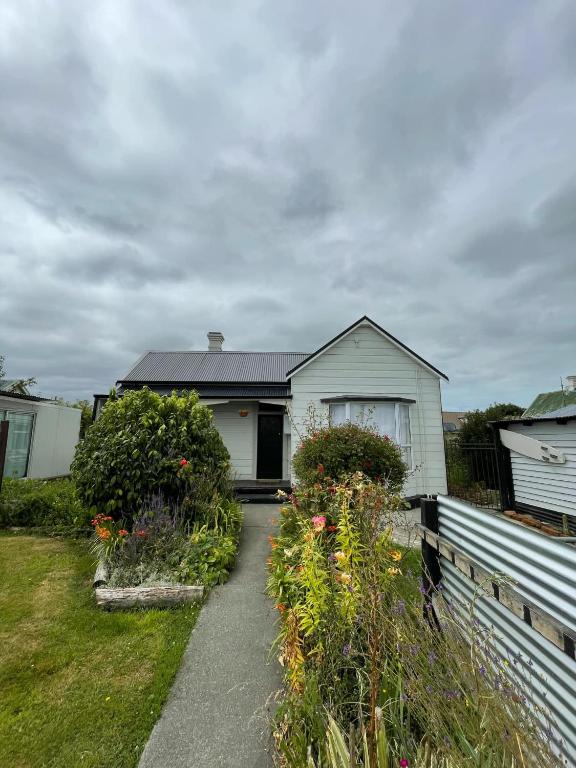 Roseberry, Temuka (aktualisierte Preise für 2025)