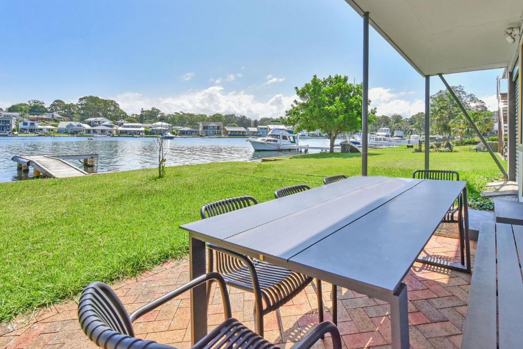Balmoral Waterfront Escape at Lake Macquarie, Balmoral (updated prices ...