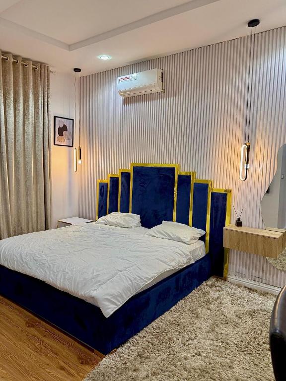 BR In A Luxury Home With Access to Pool, Gym, Snooker,PS5 & 24h Power ...