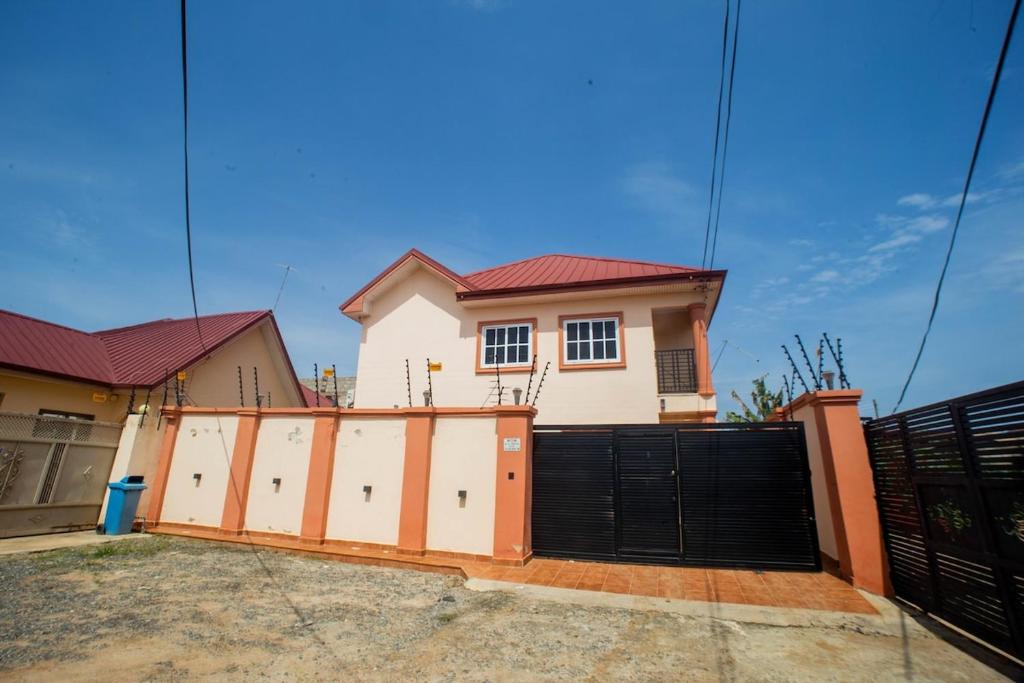 The 2BD Serenity Suite, Lashibi (updated prices 2025)