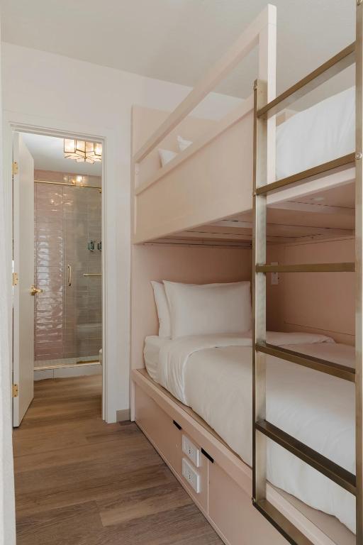 FOUND Hotel Miami Beach, Miami Beach (updated prices 2025)