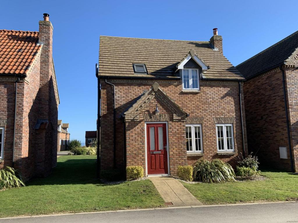 Seaview Cottage at The Bay Filey, sleeps 4, up to 2 dogs welcome for ...