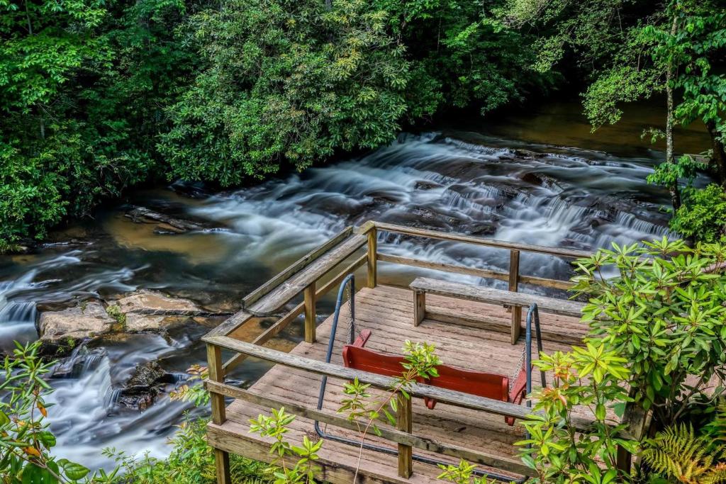 The Cascades Inn-Waterfall Retreat, Tiger (updated prices 2025)