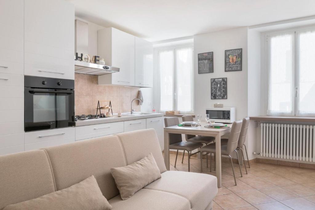Aura-Elegant Residence in the Heart of Como, Como (updated prices 2026)