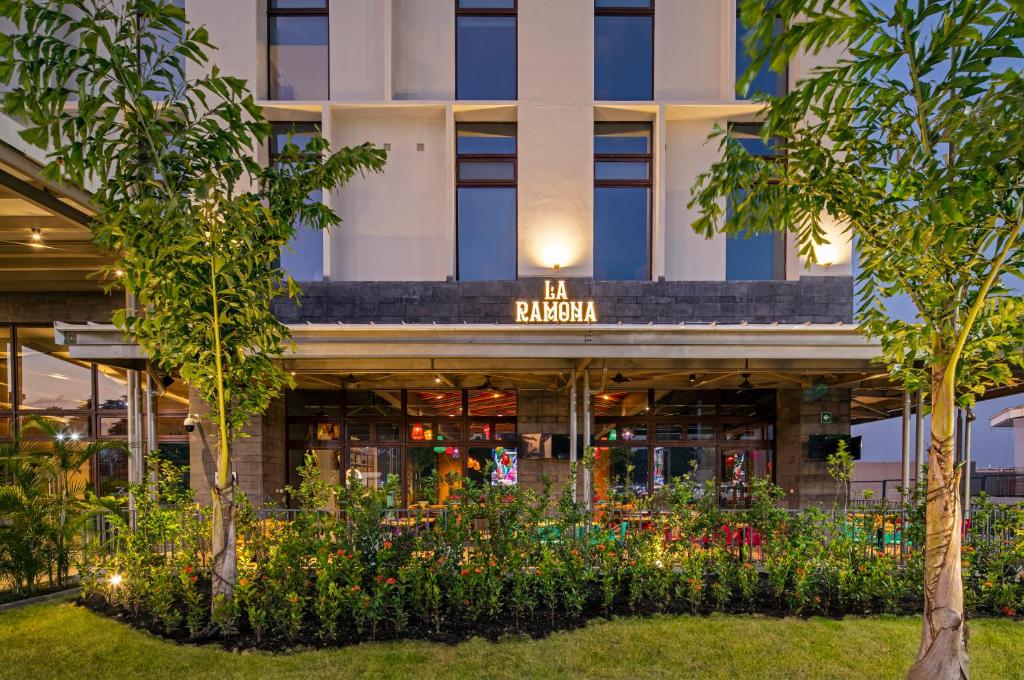 Smart Hotel, Santa Lucía Cotzumalguapa (updated prices 2025)