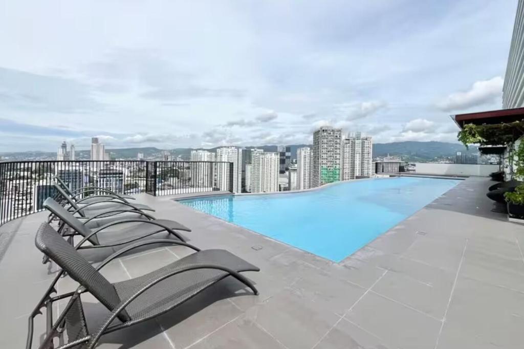 Modern & Cozy Condo in Calyx Residences Cebu City, Cebu City (updated ...