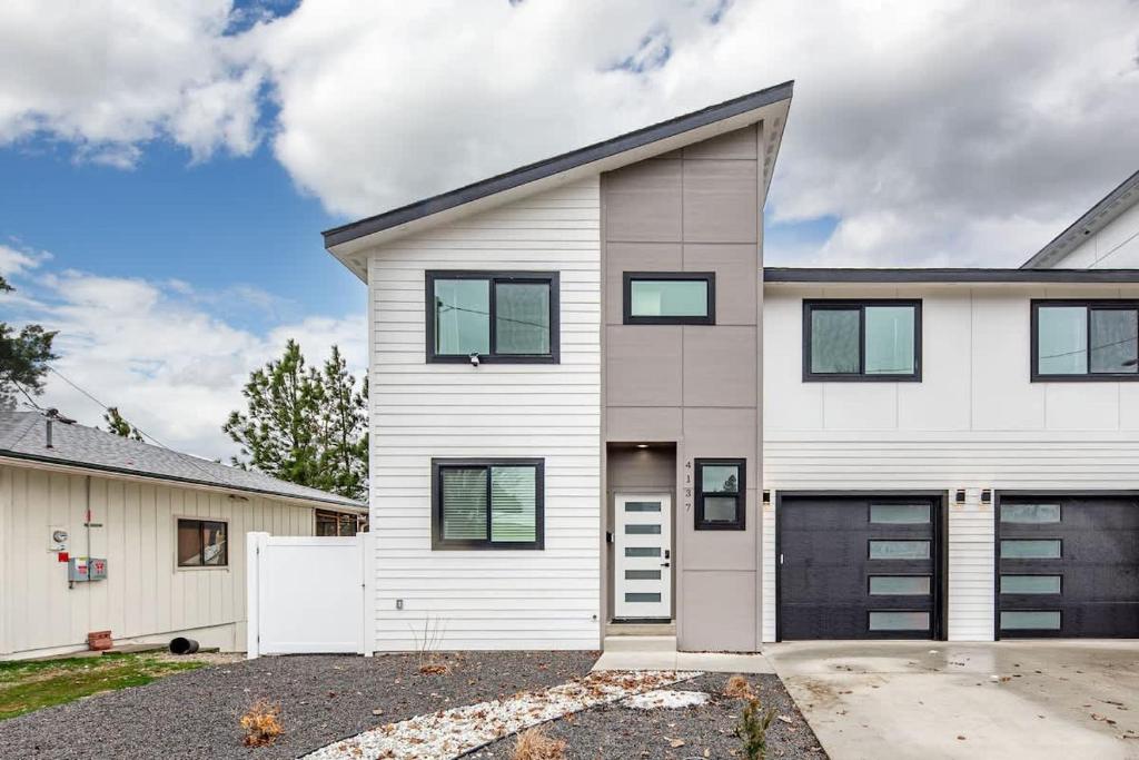 River Ridge Villa- New Build, Spokane (updated prices 2025)