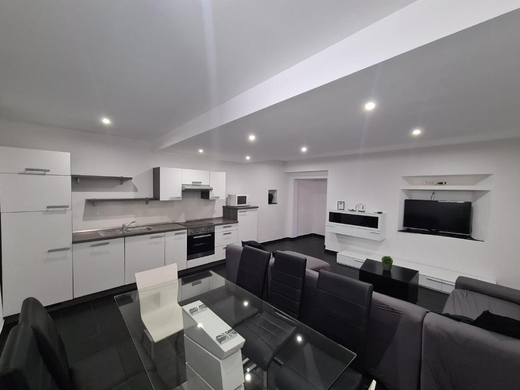 HOUSE KOPER Center, Koper (updated prices 2025)