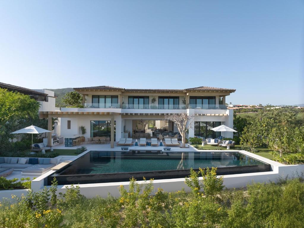 Four Seasons Resort and Residences Cabo San Lucas Cabo Del Sol, El Tule ...