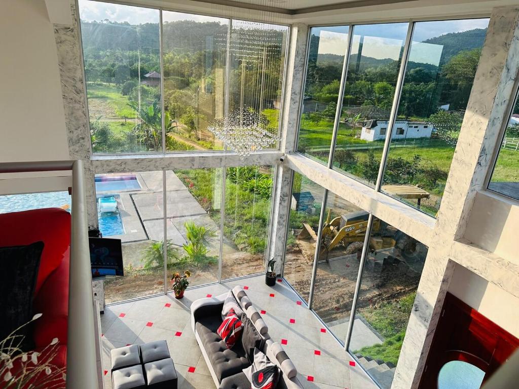 Romero Villa- huge private pool, Olón (precios actualizados 2025)