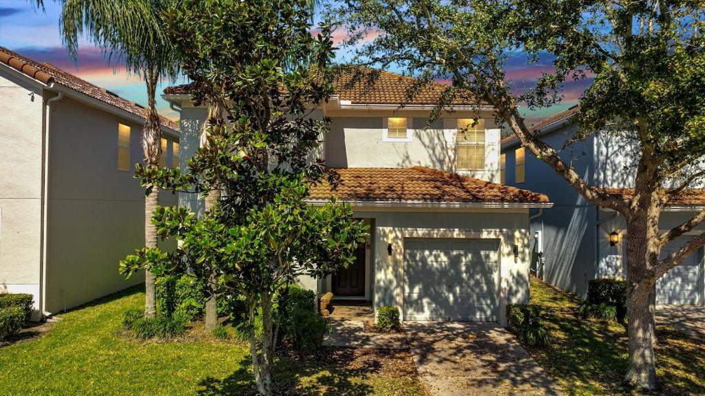 Unique Stays at Disney, Pool, BBQ & Resort Access, Kissimmee (updated ...