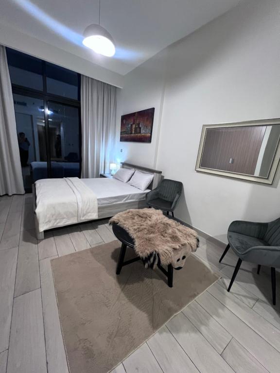 Studios Apartment in Azizi Riviera, Dubai (updated prices 2025)