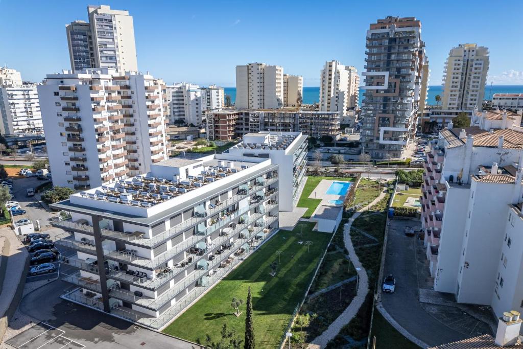 Sun Beach & Pool Praia da Rocha, Portimão (updated prices 2025)