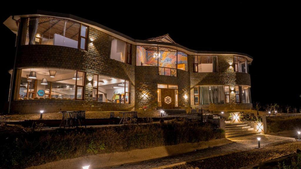 Zostel Plus Bir, Bīr (updated prices 2026)