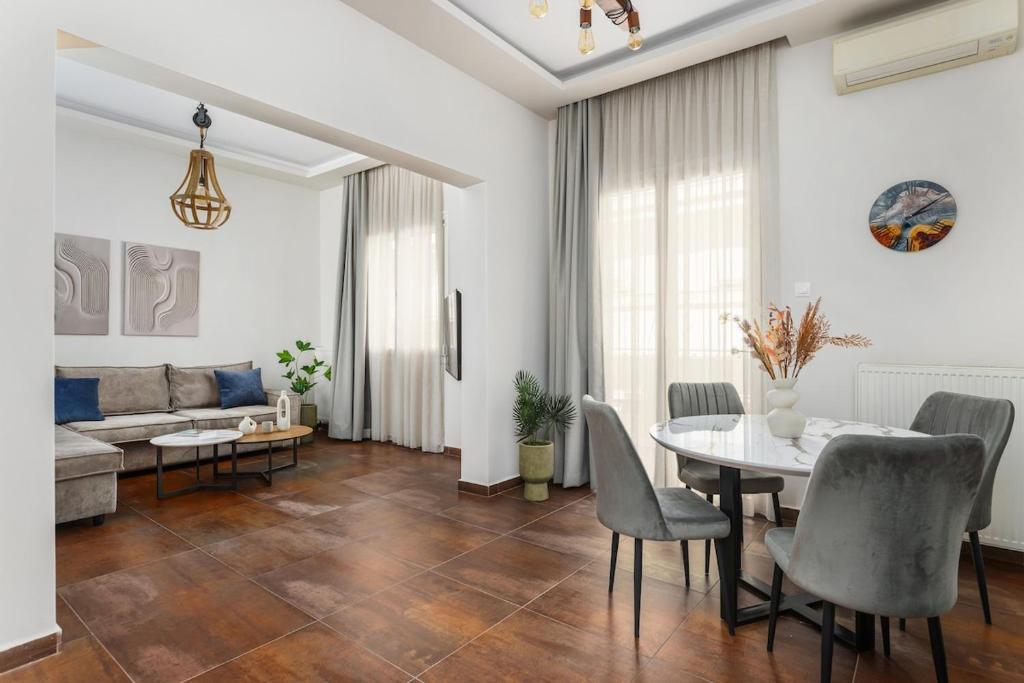 The Lux urban stay, Thessaloniki (updated prices 2025)