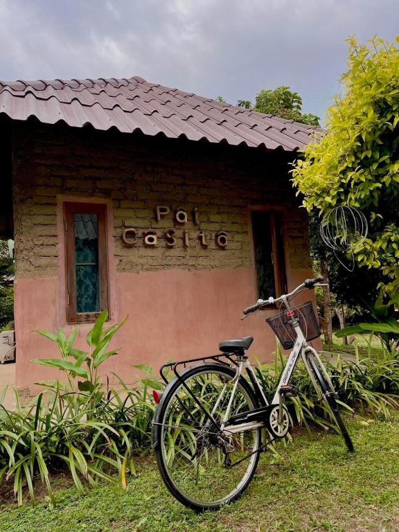 Pai casita resort ,Mud house -5mins from city, Ban Huai Pu (updated ...