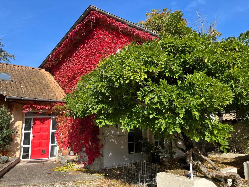 Le vermeil - demeure de charme avec spa - Borne de recharge électrique ...