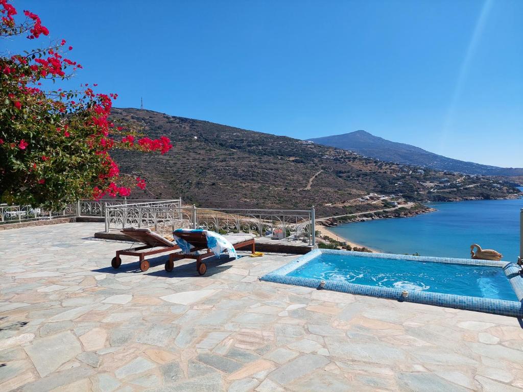 Andros Private Villa Overlooking the Blue Aegean sea, Kypri (updated ...