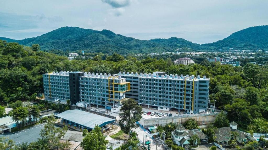 Utopia Central Phuket Town, Ban Ket Ho (updated prices 2026)