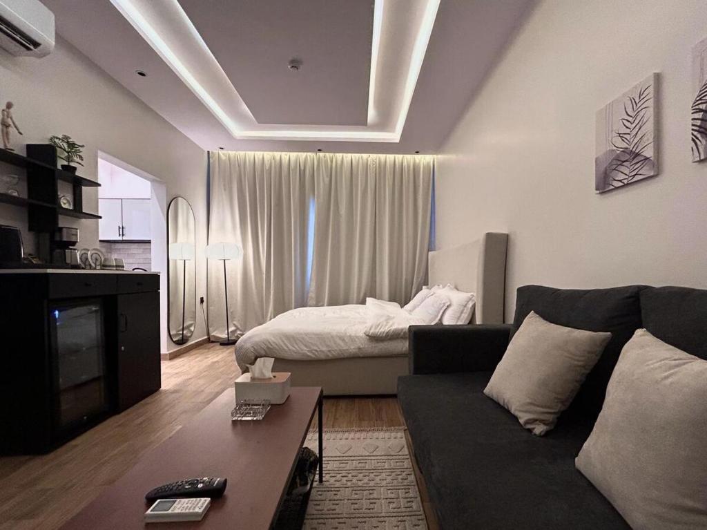 Stylish and quiet studio, Riyadh (updated prices 2026)