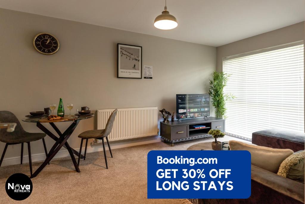 The Solihull Luxe - Free Parking, Workspace & Superfast Wi-Fi near NEC ...