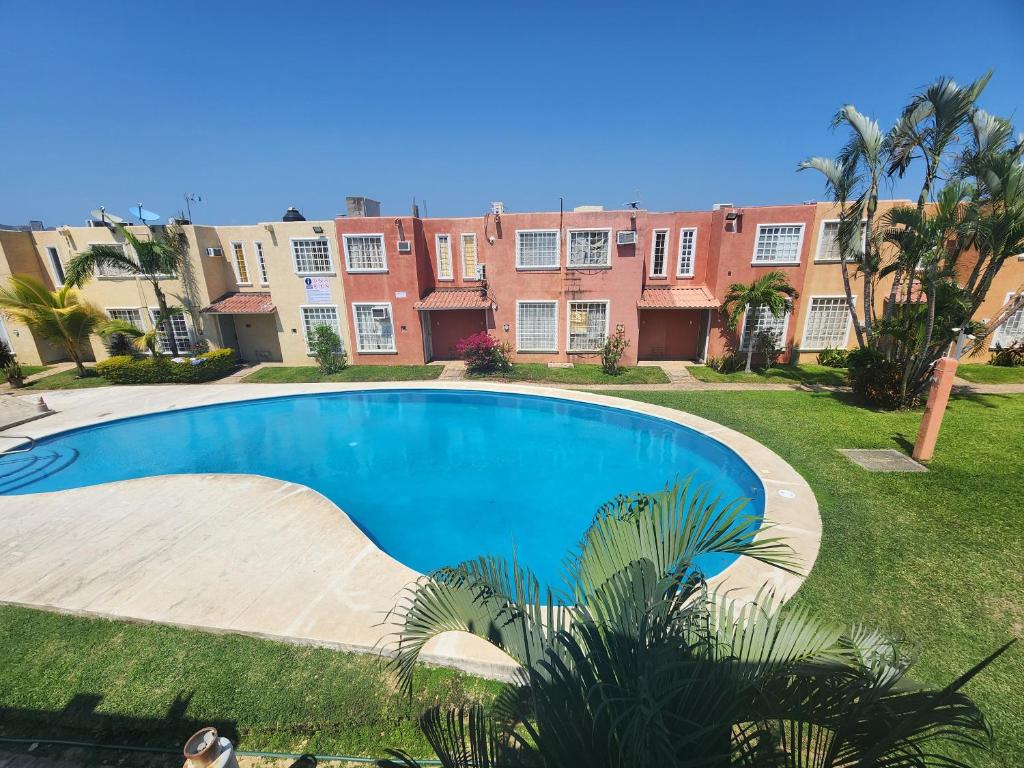 Colors Acapulco, Acapulco (updated prices 2025)