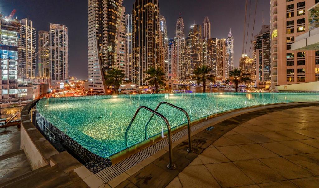 Usmans Brand New Duplex Apartment 5 Bedrooms Dubai Marina Trident ...