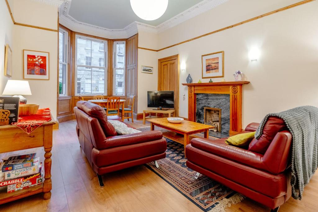 Beautiful Spacious Ground Floor Newington flat, Edinburgh (updated ...