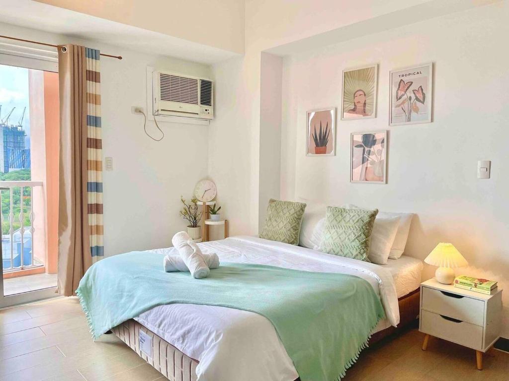 Luxury Bgc Condo Near Venice Mall #vlra22e, Manila (updated prices 2025)