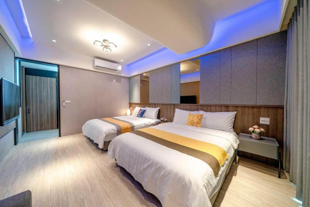 A8 Hall, Ch'i-wu-lao (updated prices 2025)