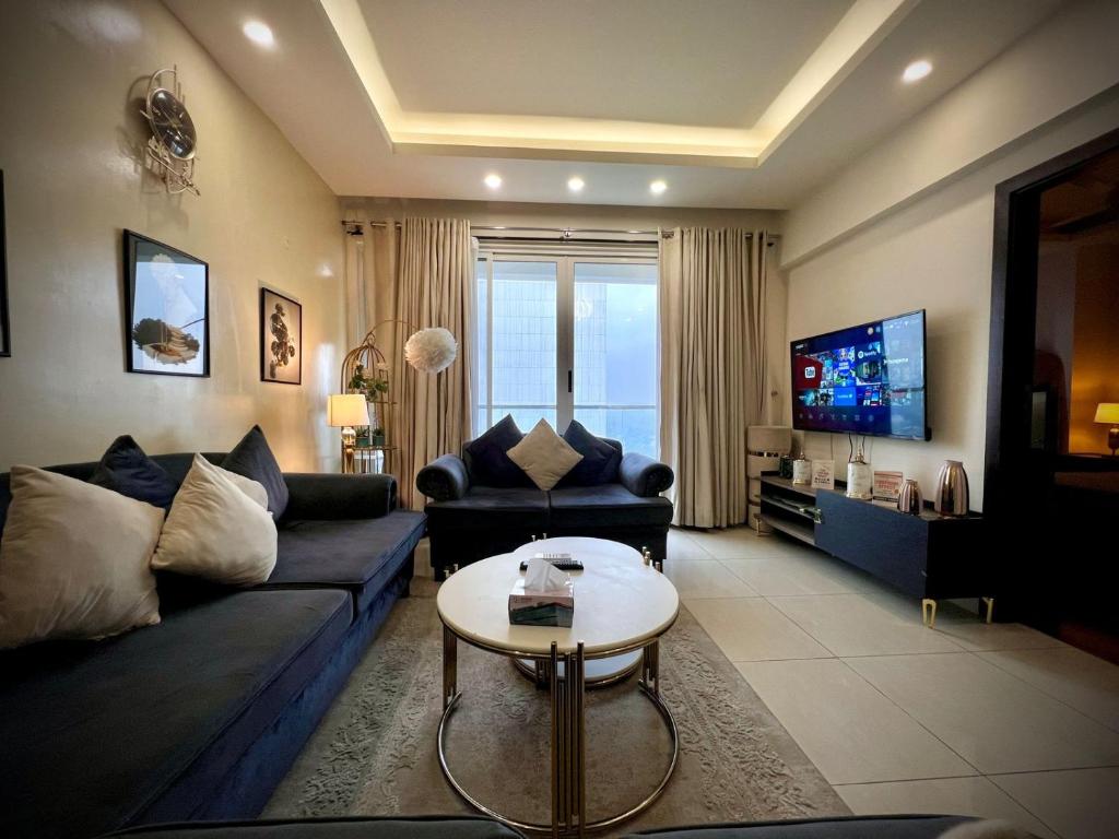 Elysium Summit Luxury Living Overlooking Centaurus mall Islamabad ...