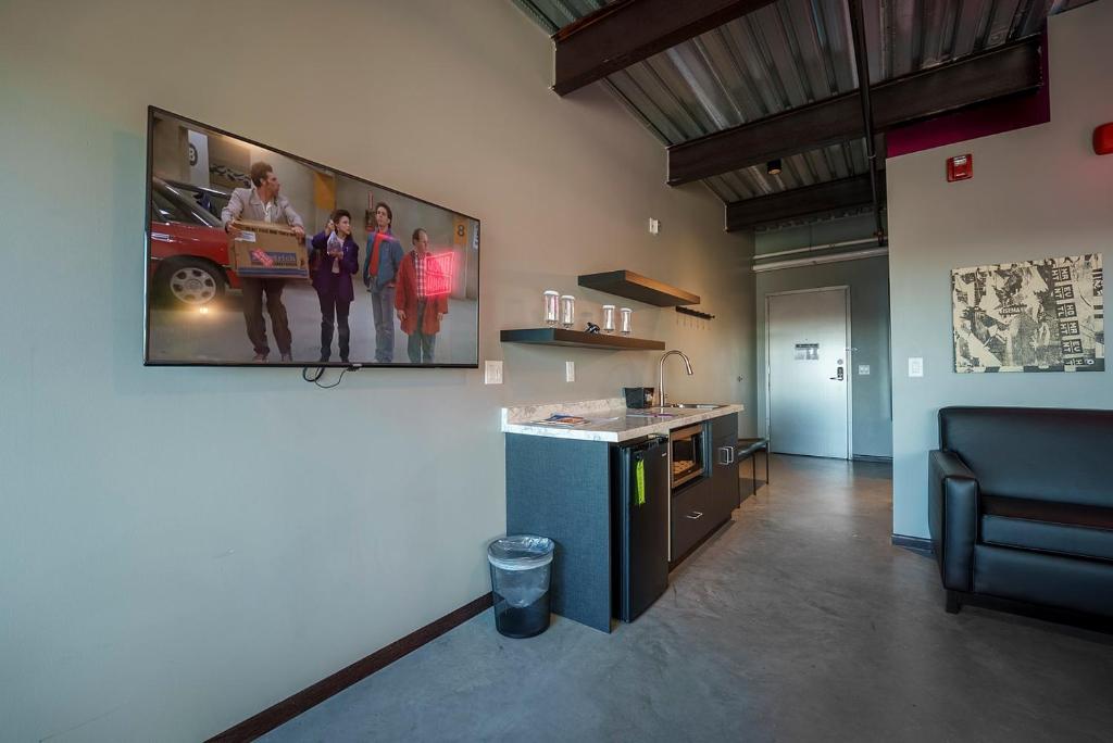Brewhalla Hotel, Fargo (updated prices 2025)