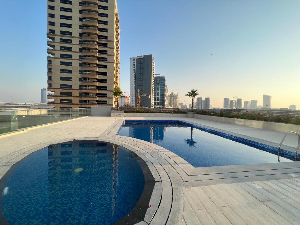 Jumairah village jvc, Dubai (updated prices 2025)