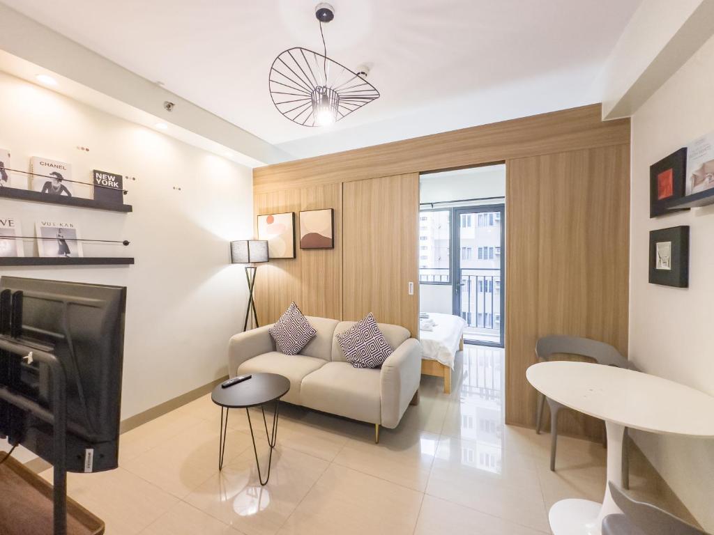 GemstoneBR in SMDC Shore 2 Residences, Manila (updated prices 2025)