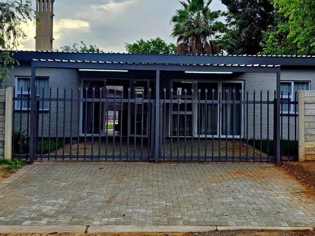 Tranquility Inn, Welkom (updated prices 2026)