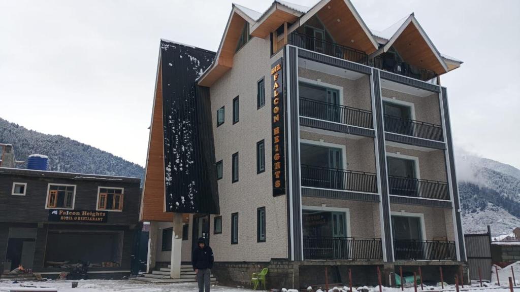 Hotel Falcon heights, Anantnāg (updated prices 2025)