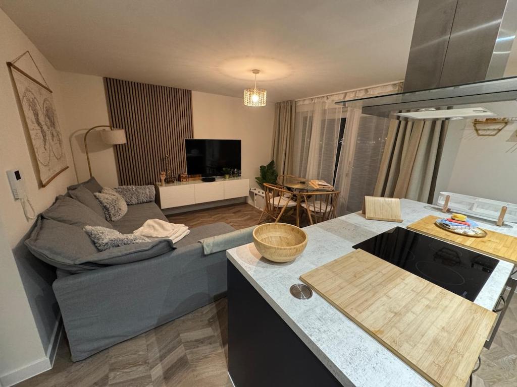 Lakeside Penthouse View, Doncaster (updated prices 2025)