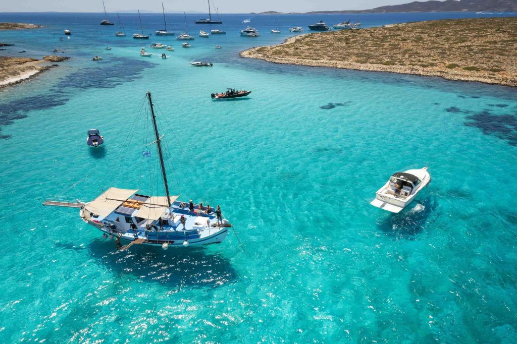 Captain Manolis - Greek Traditional Wooden Boat, Piso Livadi (updated ...