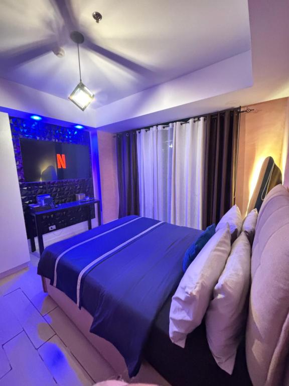 Azure Urban Resort Residences by Staycationary 17th floor Miami, Manila ...