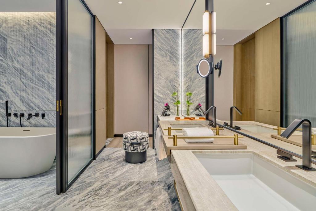 Hilton Shanghai Zhangjiang Science City - Next to Zhangjiang Sciengate ...