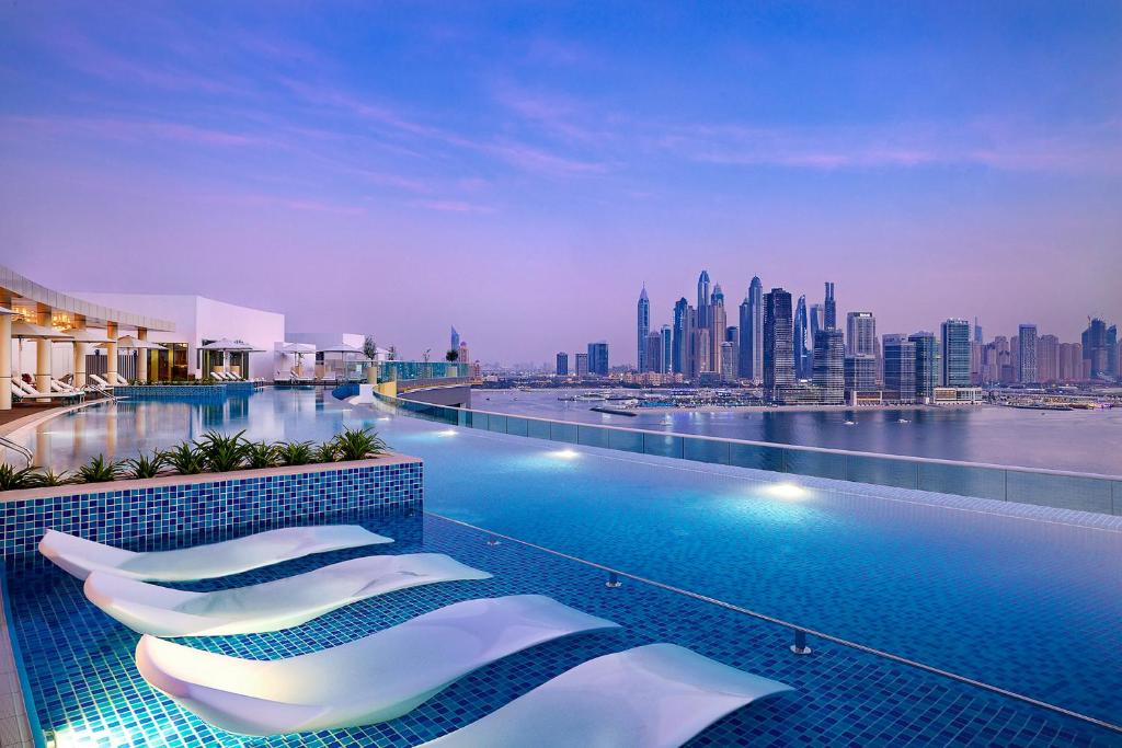 Seven Palm Hotel & Apartments - Pool & Beach Access, Dubai ...