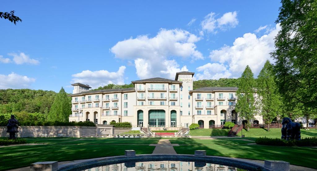 Pocheon Adonis Hotel, Pocheon (updated prices 2025)